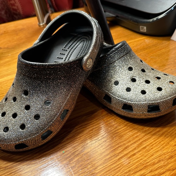 CROCS | Shoes | Crocs New Ombre Sparkle W6 Removable Character Buttons ...